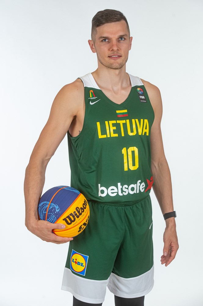 3×3 kryptimi pasukęs M. Kumpys: noriu patekti į olimpiadą kartu su ...